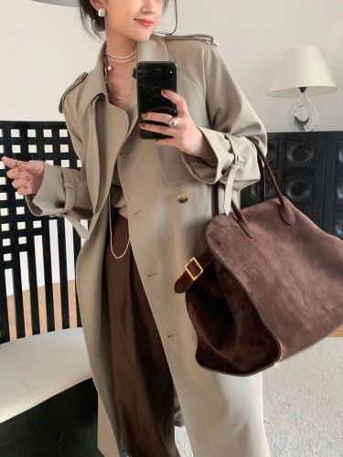 Automatic Pop-Up Credit Card Holder